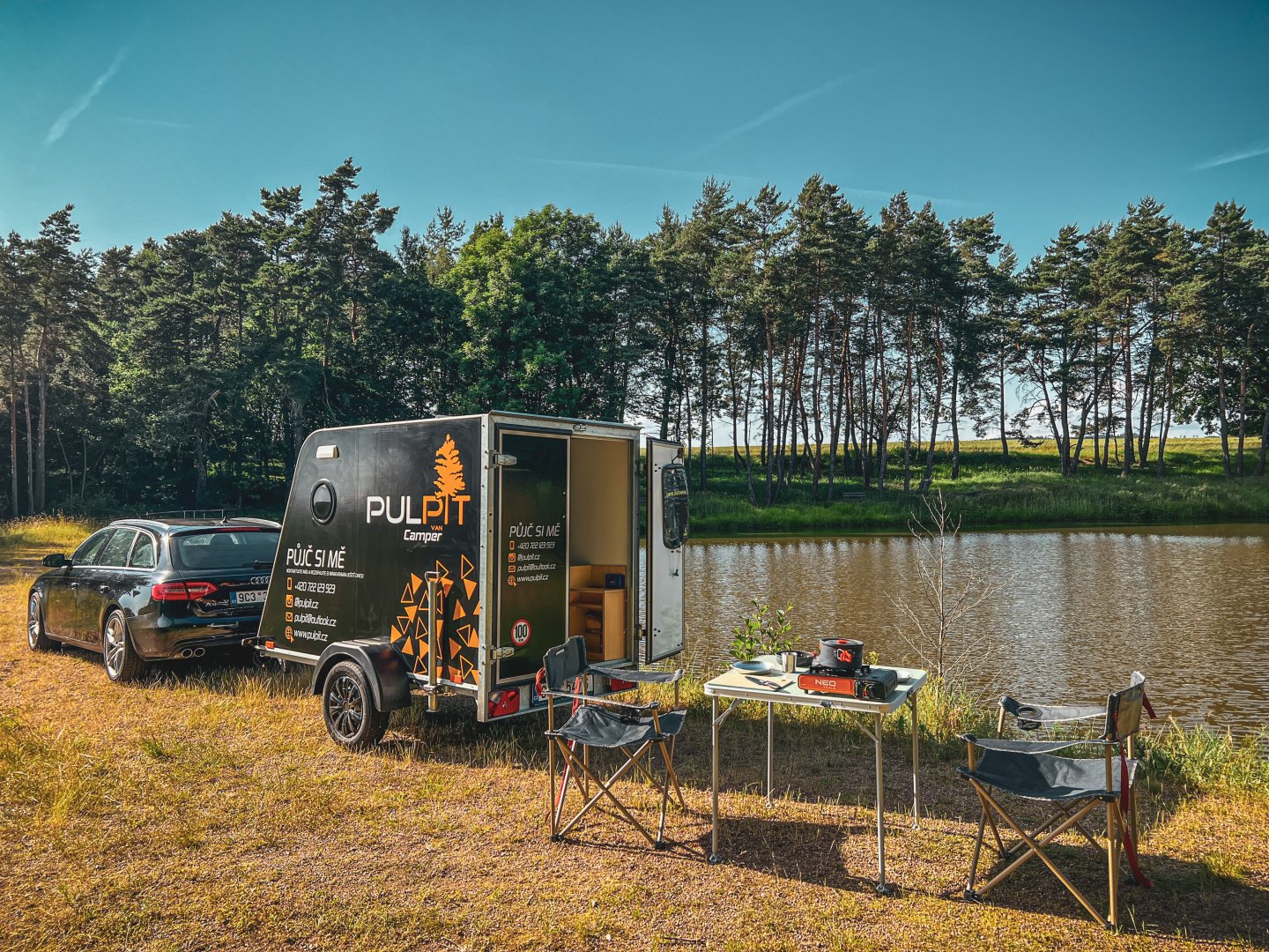 Pulpit CamperVan - mini přívěs - Caravan hire | campu.eu