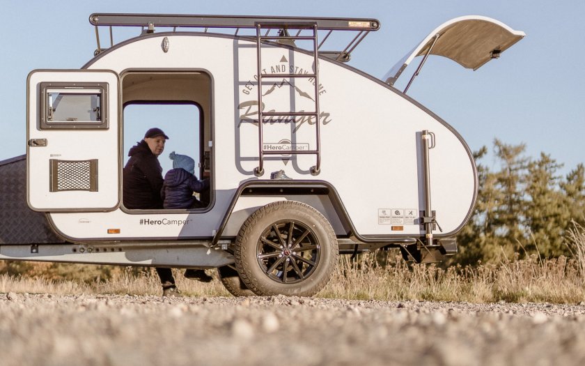 Camper Hero Ranger - mini přívěs - Půjčovna karavanů | bezkempu.cz
